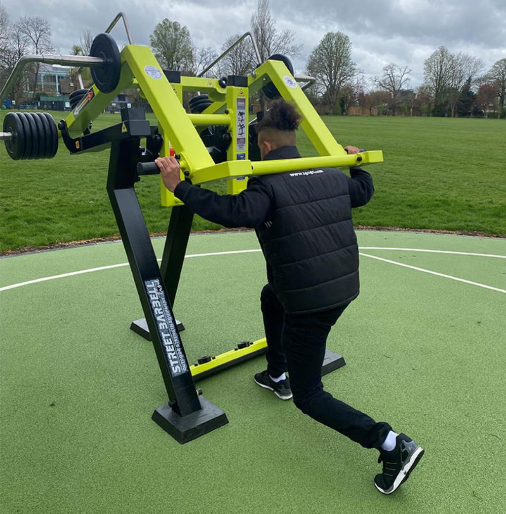 Squat machine | The Great Outdoor Gym Company